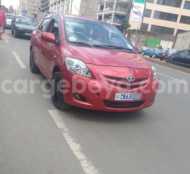 Acheter occasion voiture toyota belta rouge à addis ababa, ethiopie ...