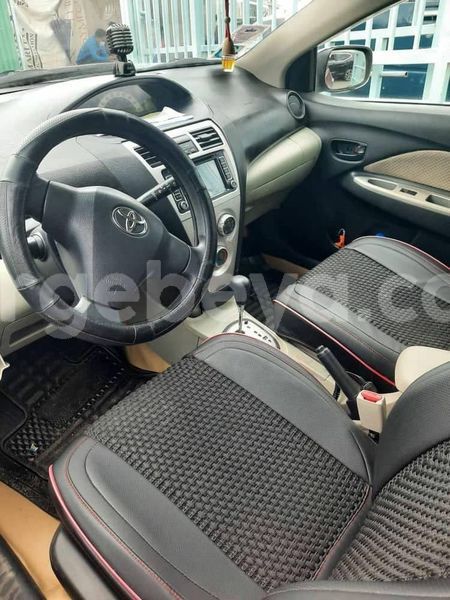 Acheter occasion voiture toyota belta rouge à addis ababa, ethiopie ...